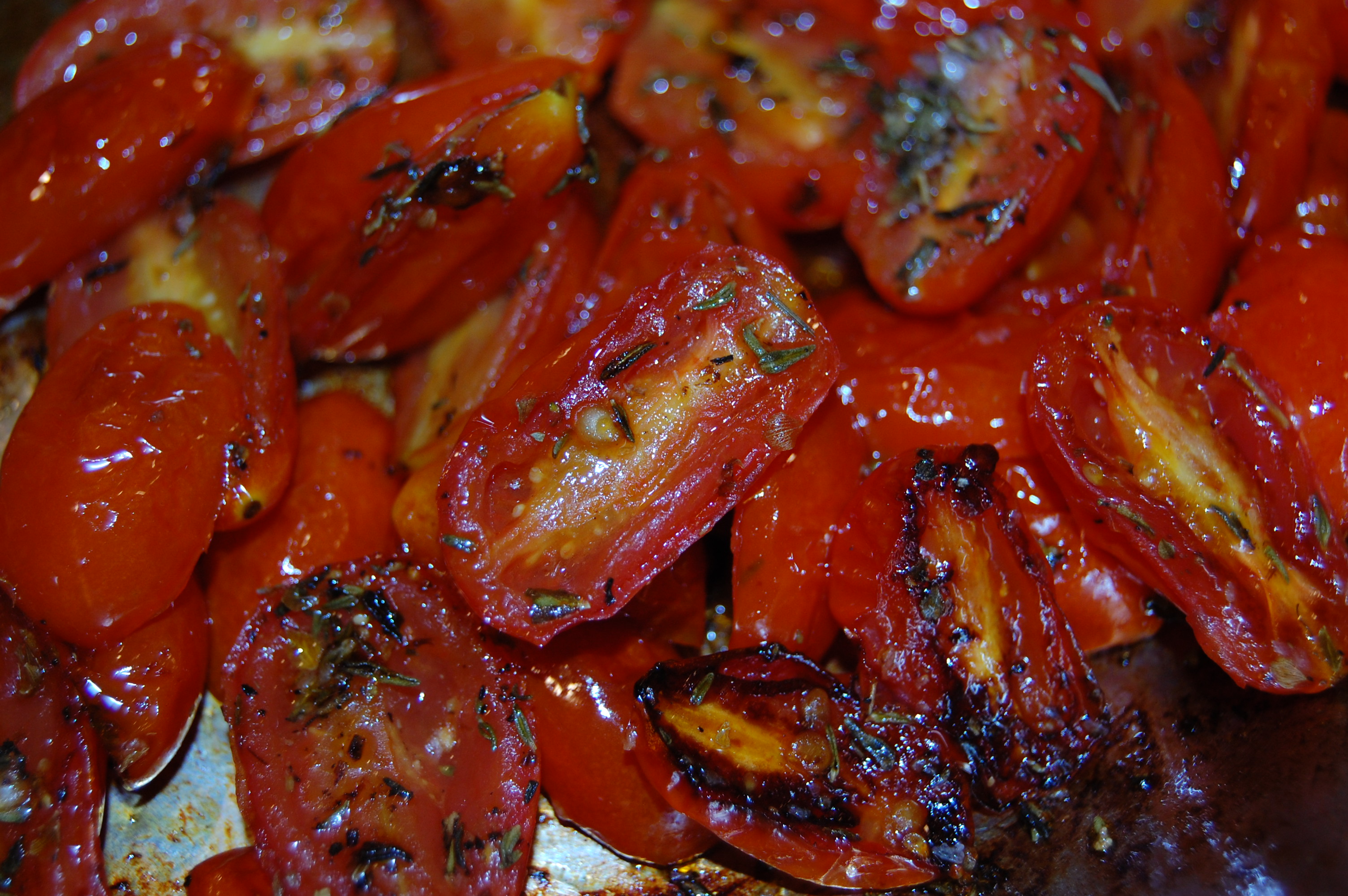 Caramelized Skillet Tomatoes – covered in flour